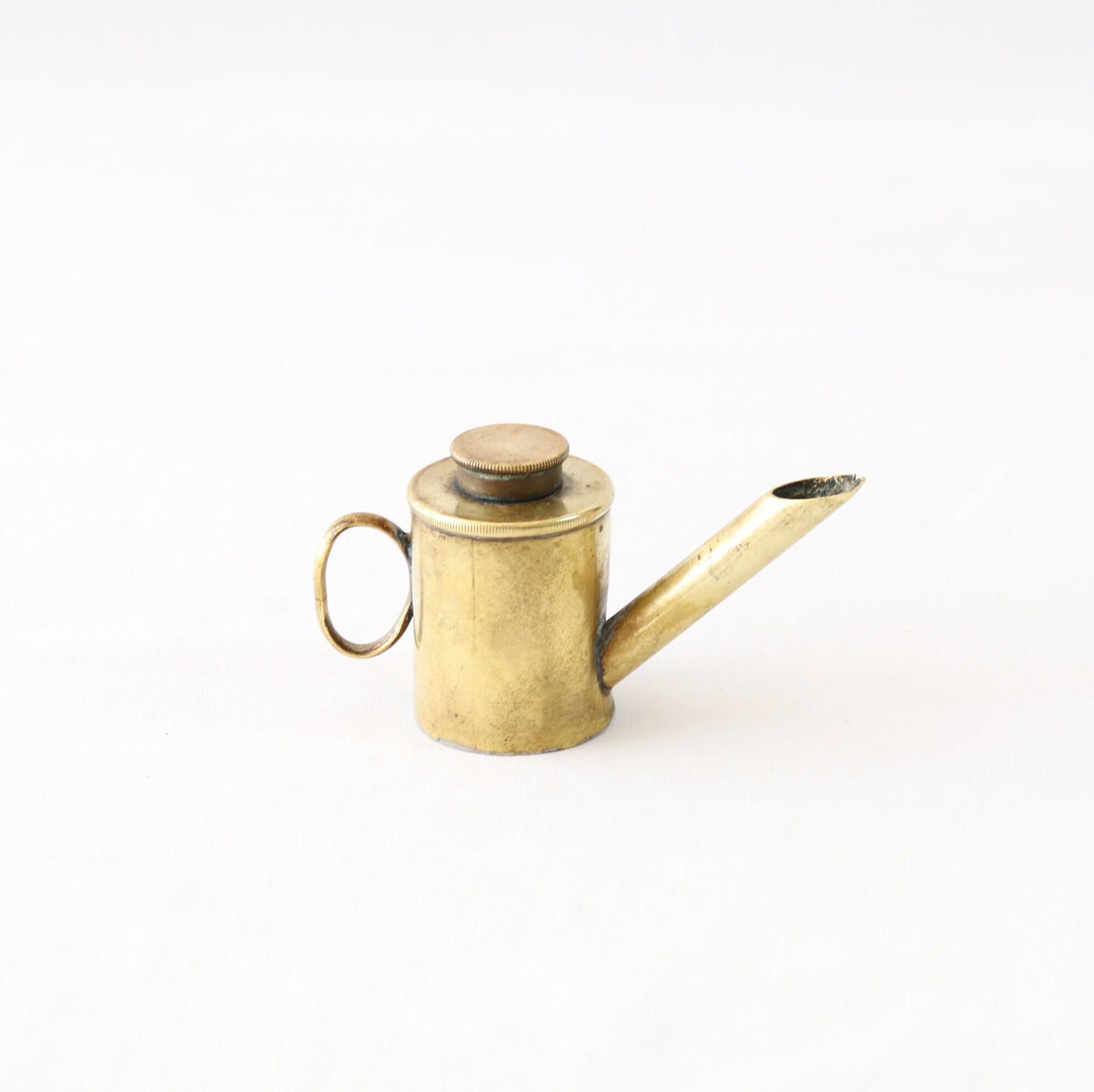 Antique Brass Oil Can, Machine Oiler, Oil Can Dispenser, Machine Oil ...
