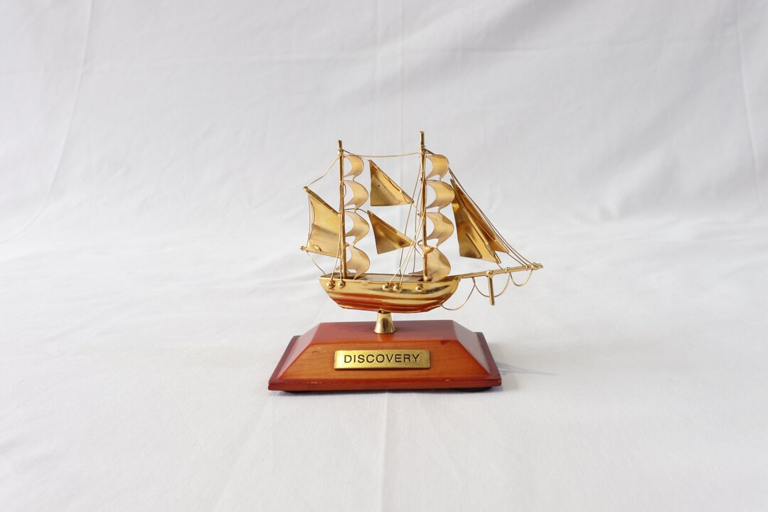 Discovery Ship Model, Gold Plated Ship Model, Handmade Ship Model ...