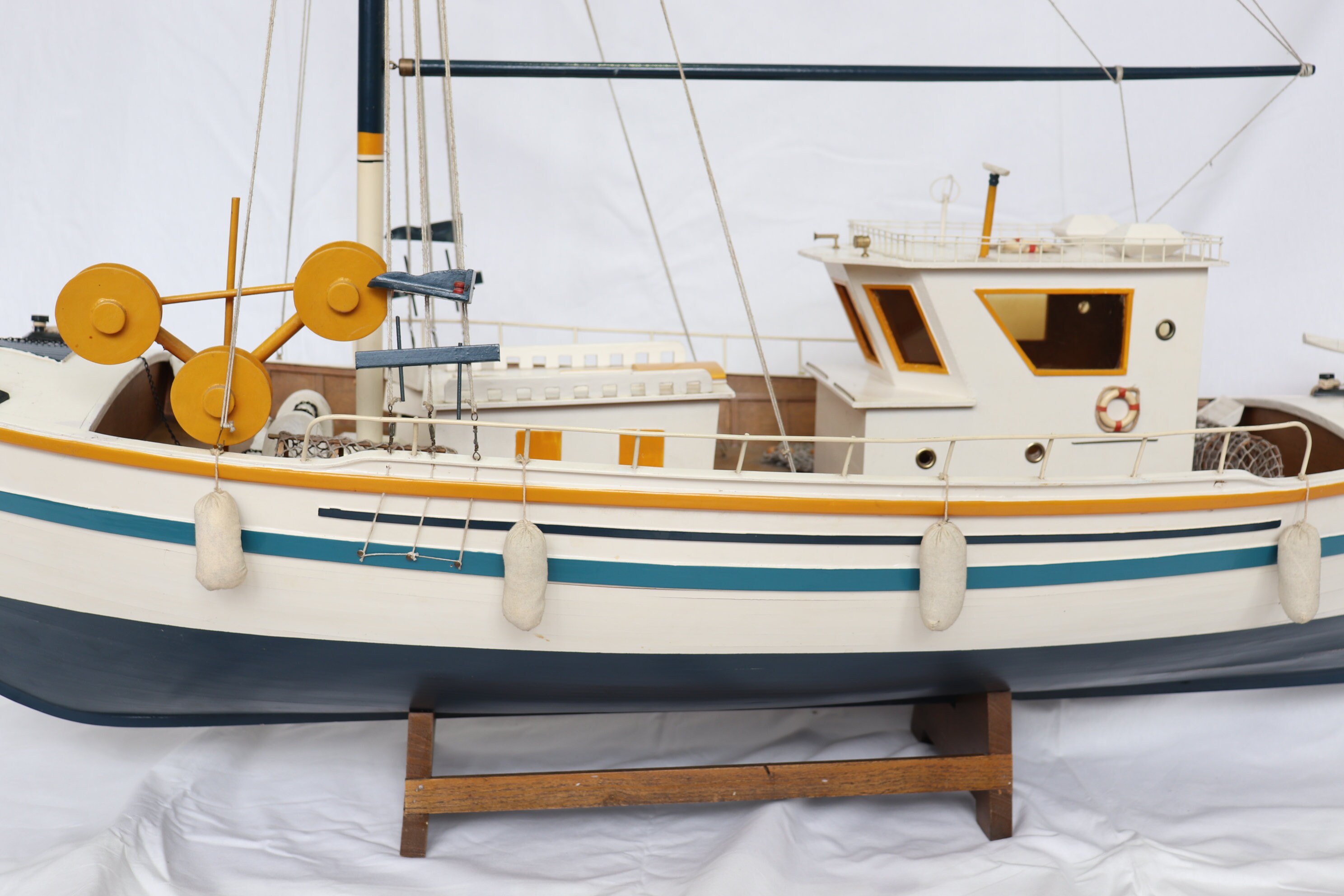 Unique Wooden Handmade Fishing Boat Model, Wooden Handmade Ship Model ...