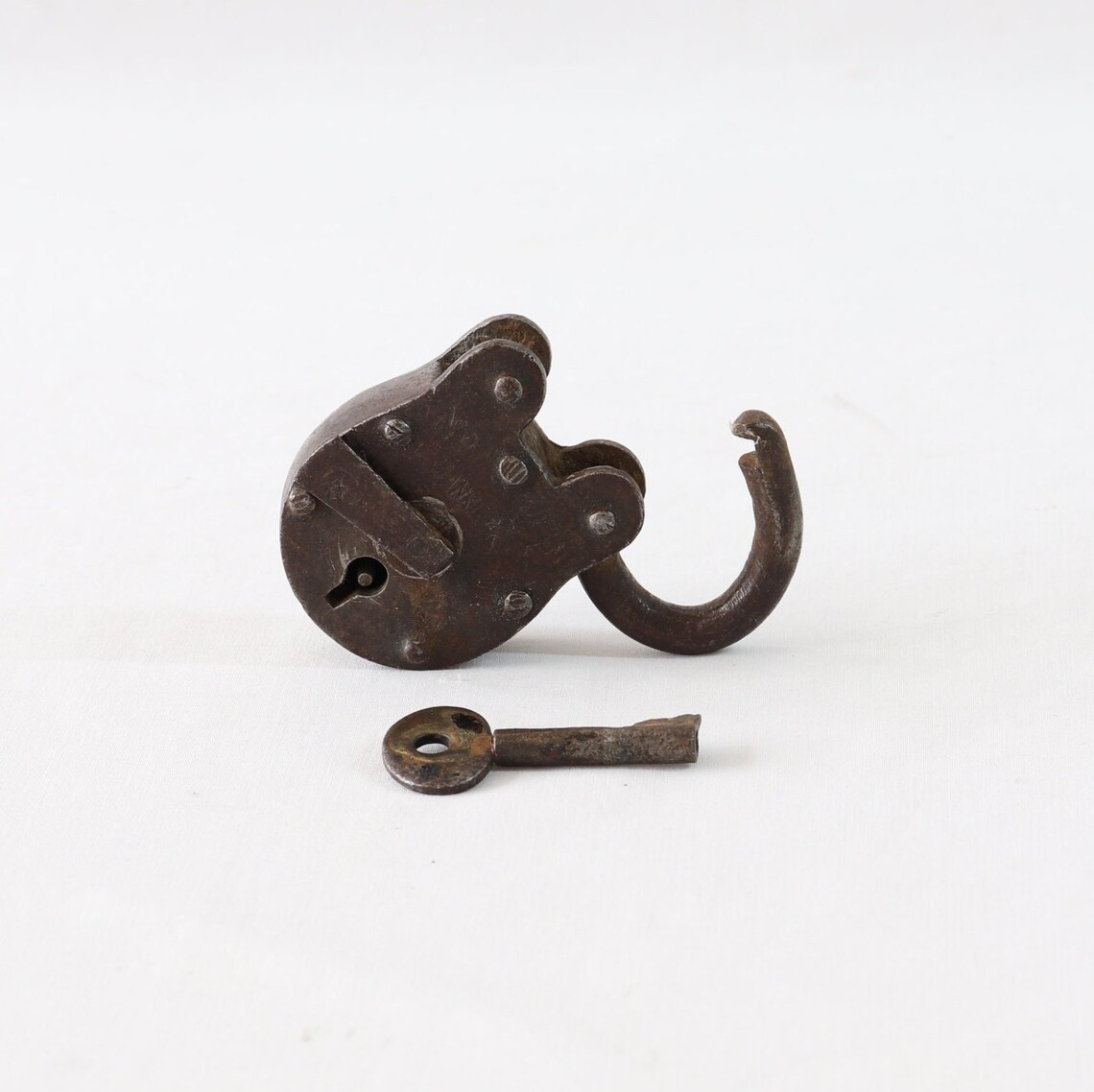 Antique Padlock, Padlock and Key, Antique Lock, Steel Padlock, Pakistan ...