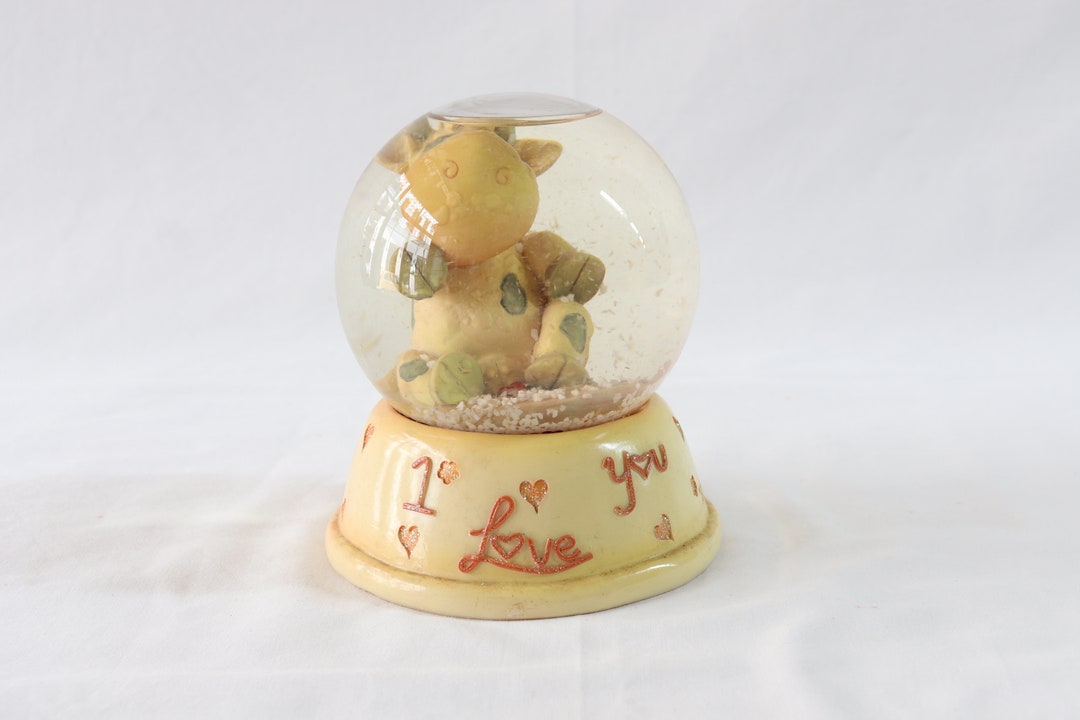 Vintage Snow Globe, Snow Globe With Cow, Cow Figurine, Cow Decor, I ...