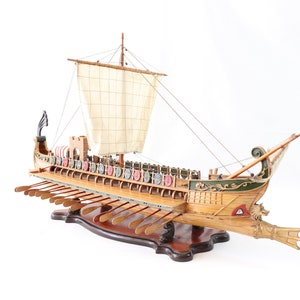Caesar Ship Model, Julius Caesar Ship, Roman Ship, Roman Warship ...