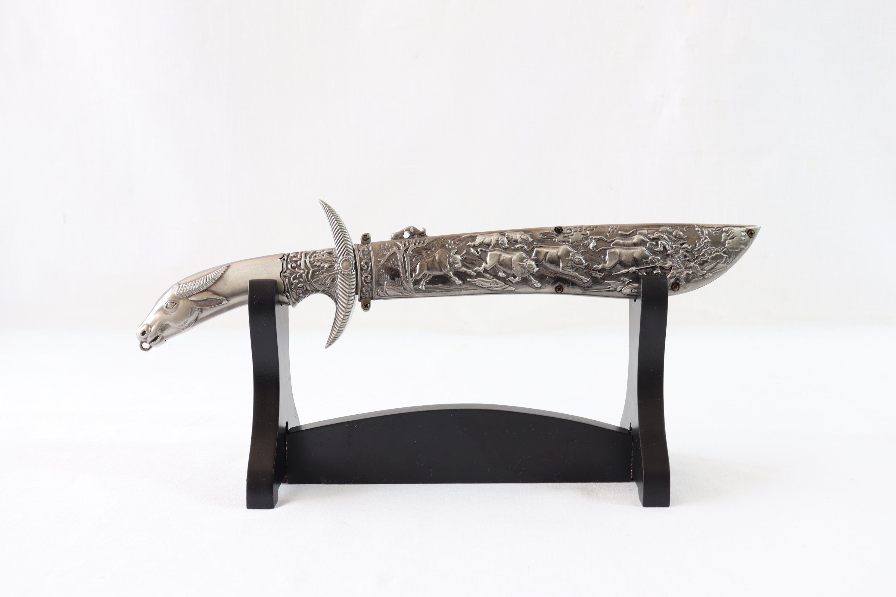 Taurus Knife, Taurus Dagger, Hunter Knife, Hunter Dagger, Collectible ...