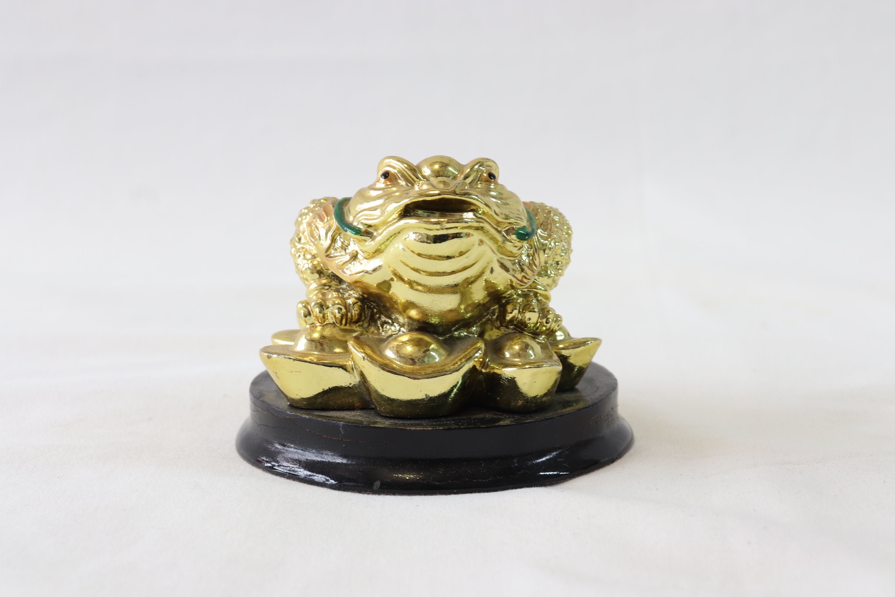 Feng Shui Frog, Money Frog, Money Toad, Frog Figurine, Frog Charm, Feng ...
