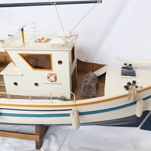 Unique Wooden Handmade Fishing Boat Model, Wooden Handmade Ship Model ...