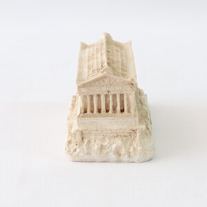 Parthenon Statue With Lighting, Parthenon Sculpture, Parthenon Figurine ...