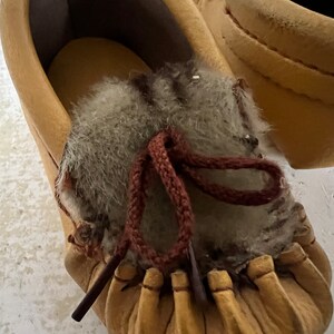 Vintage First Nations Children’s Leather Moccasins - Etsy