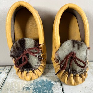 Vintage First Nations Children’s Leather Moccasins - Etsy