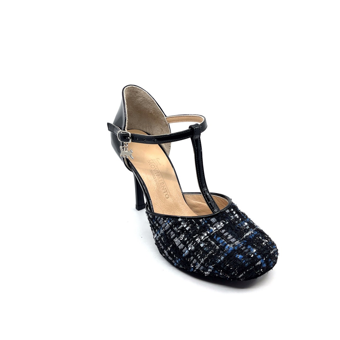 Movimiento Giro Blue Tweed Textile and Patent Leather Closed Toe ...