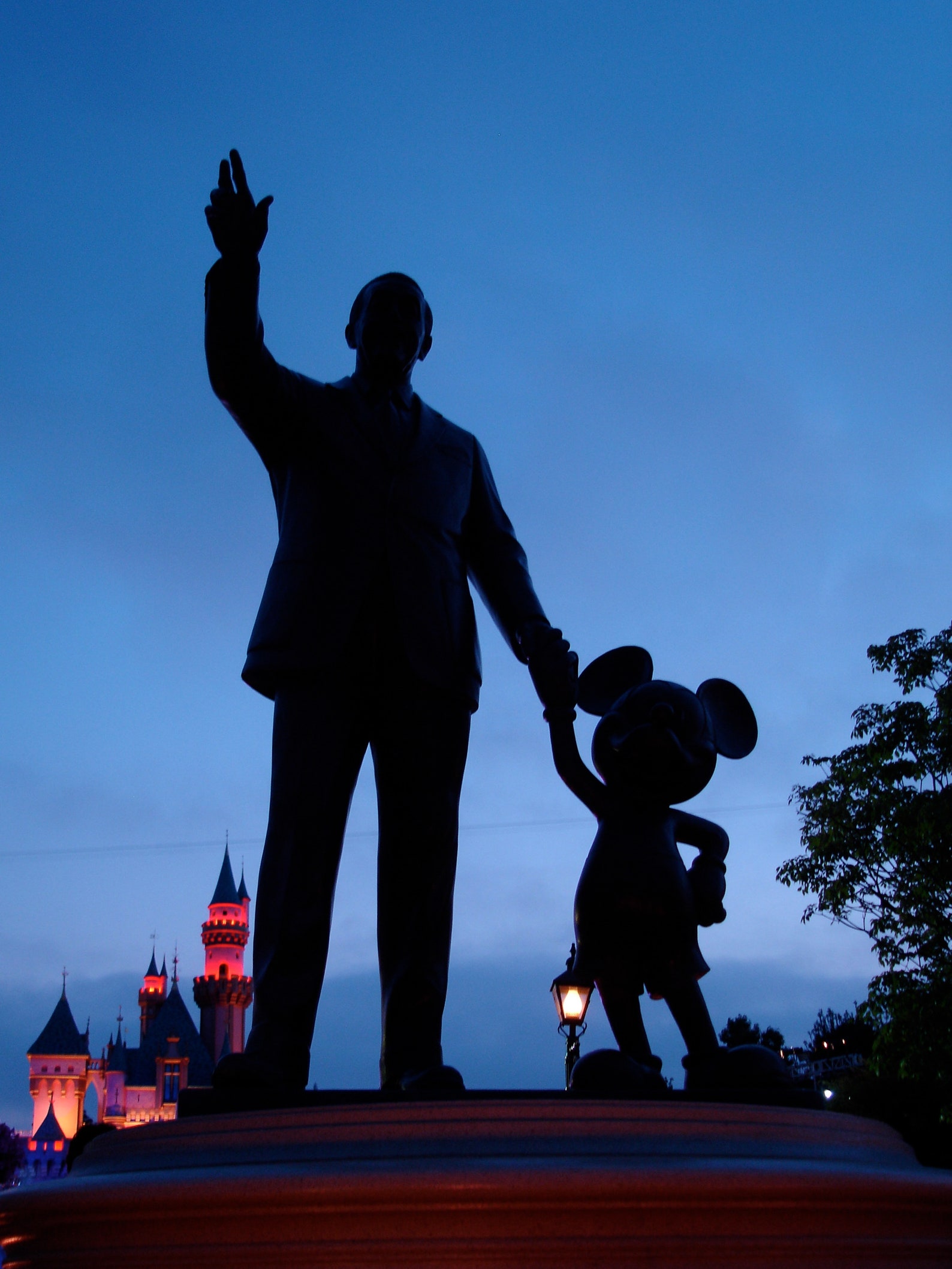 Partners Statue at Dawn Silhouette - Etsy