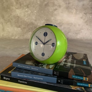 Blessing Space Age Clock Sputnik Clock Vintage Ball Clock Desk Windup ...