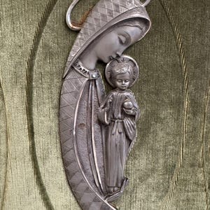 Vintage Peltro Inciso Icon, Virgin Mary and Jesus Icon, Madonna and ...