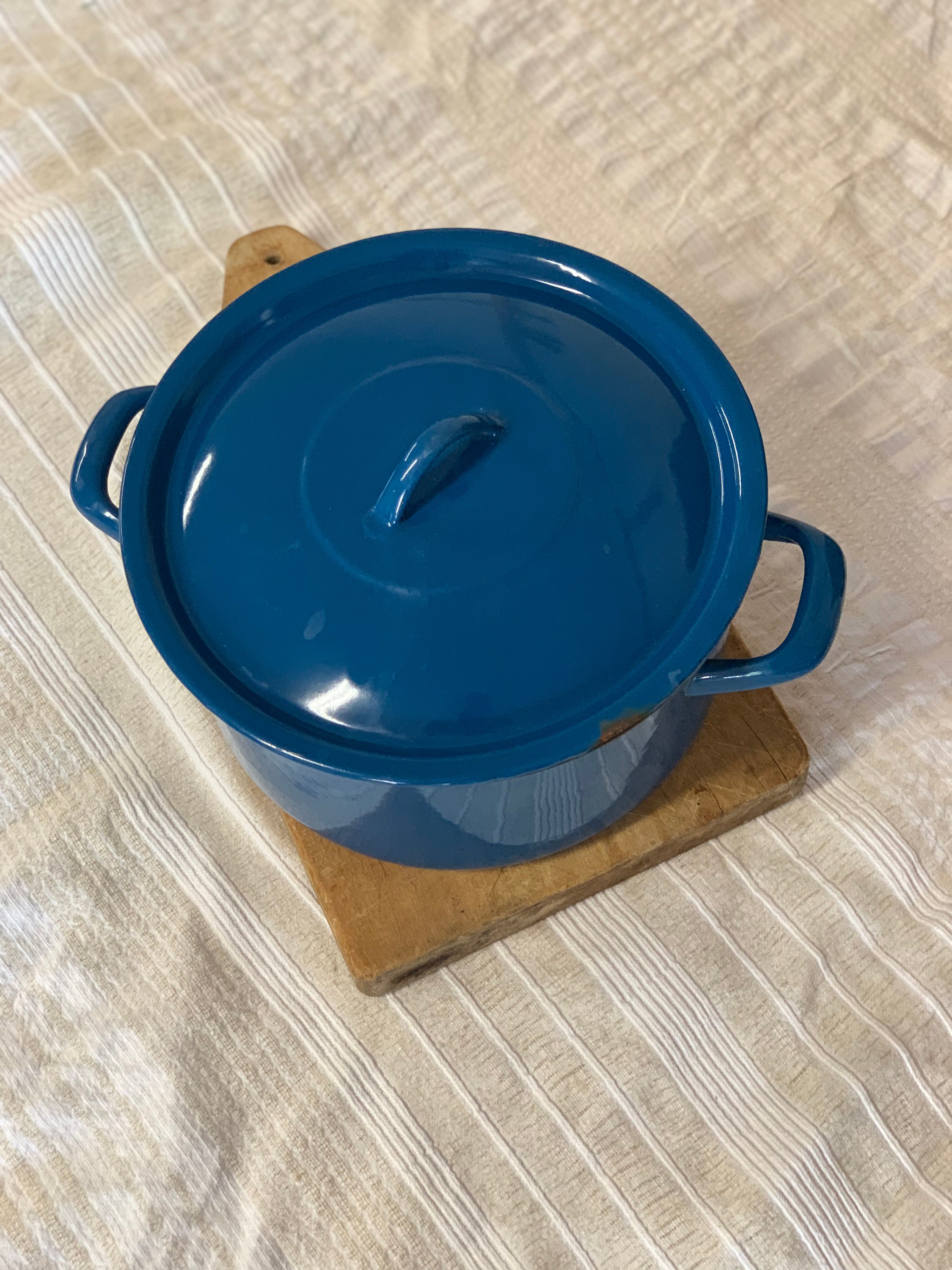 Vintage Kitchen Cast Iron Enamel Cooking Pot With Black Stripe - Etsy