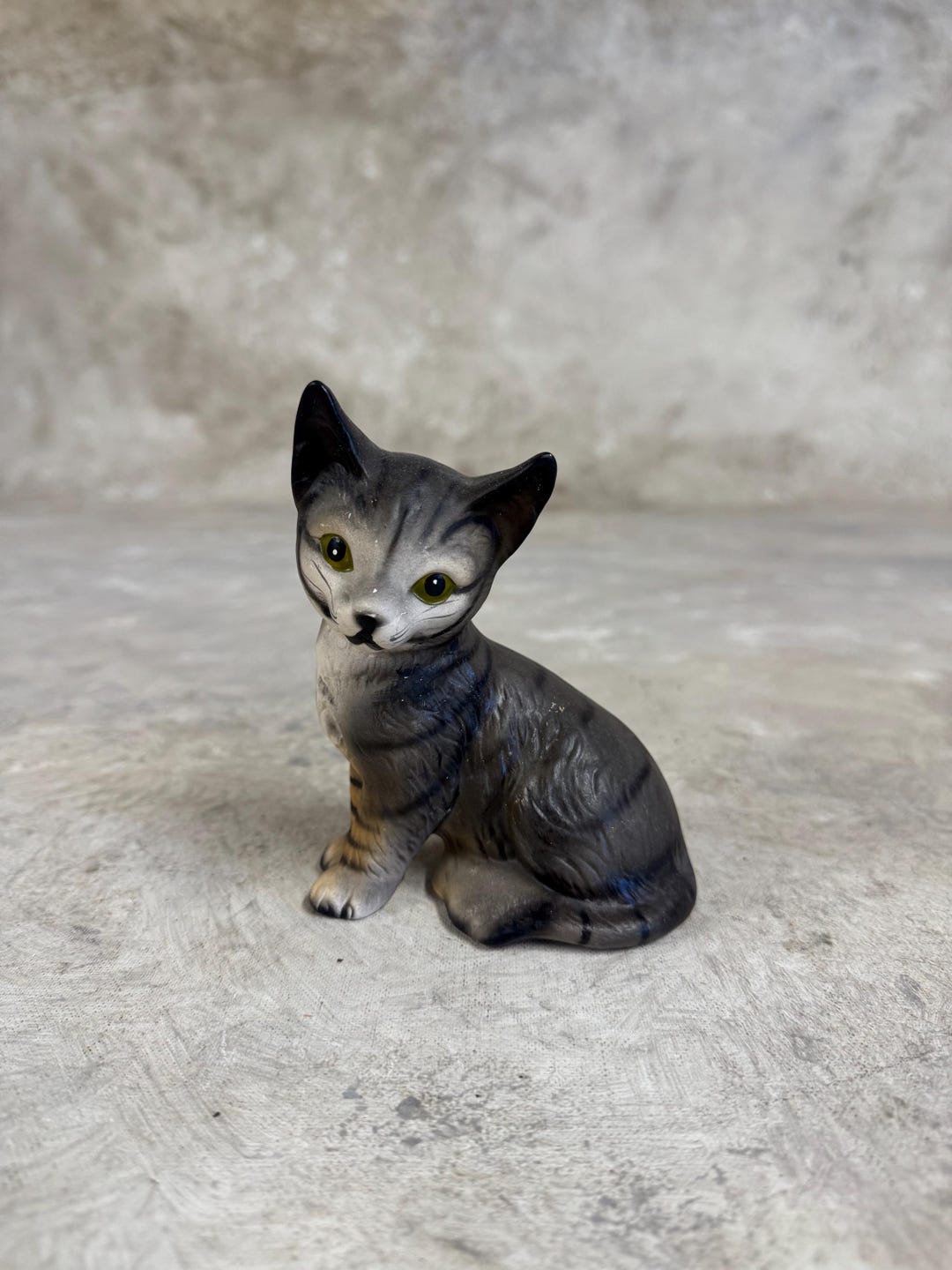 Vintage Hand Painted Cat Sculpture: 80s Plaster Figurine - Etsy