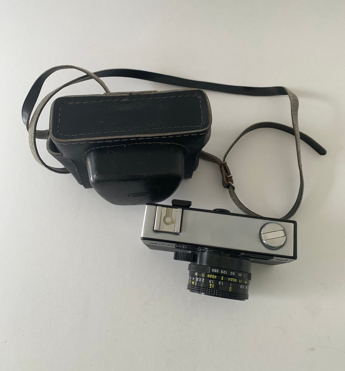 Vintage Vilia Camera With Triplet 69 3 4/40 Lens and Original | Etsy