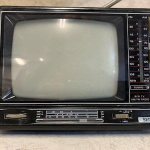 Vintage Portable Seiko TV RADIO Tv Seiko RX 9000 Am/fm Radio Portable 5 ...
