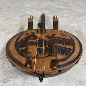 Vintage African Musical Instrument, African Banjo Decorative Guitar ...