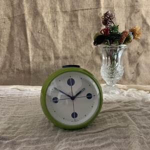 Blessing Space Age Clock Sputnik Clock Vintage Ball Clock Desk Windup ...