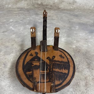Vintage African Musical Instrument, African Banjo Decorative Guitar ...