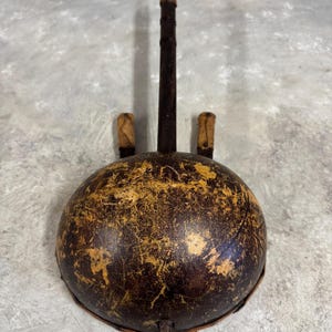 Vintage African Musical Instrument, African Banjo Decorative Guitar ...
