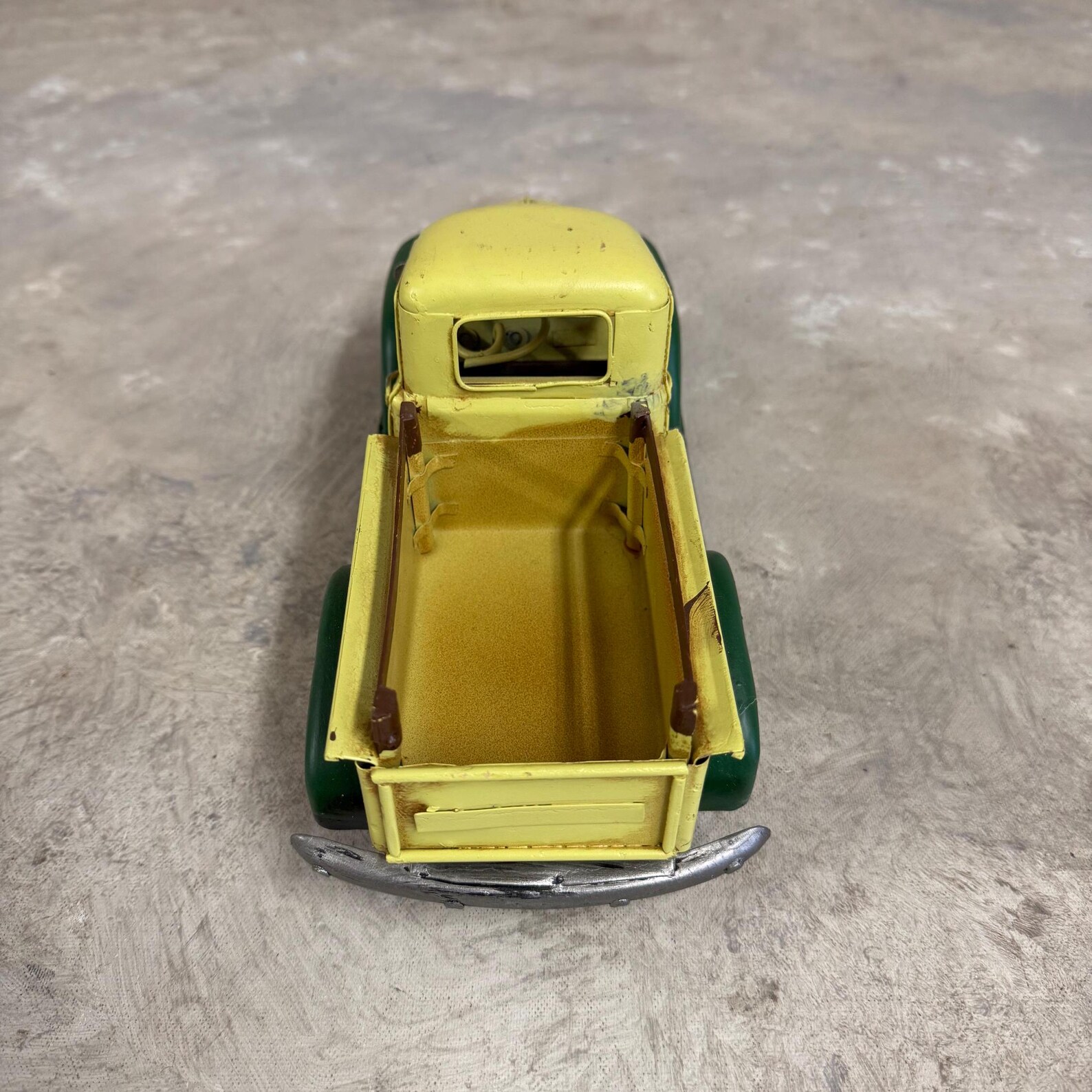 Chevrolet Pickup Truck Replica 1950s, Chevy Pickup Truck Tin Metal ...