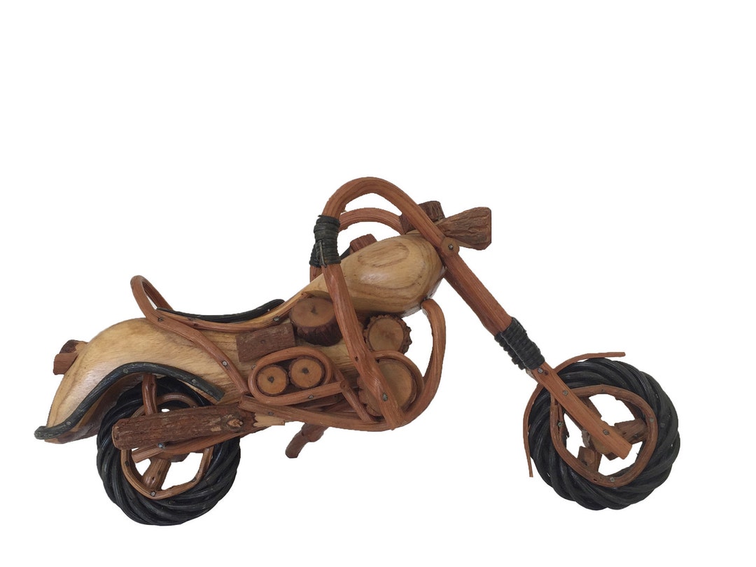 Harley Davidson Wooden Motorcycle, Handmade Teakwood Wooden Motorcycle ...
