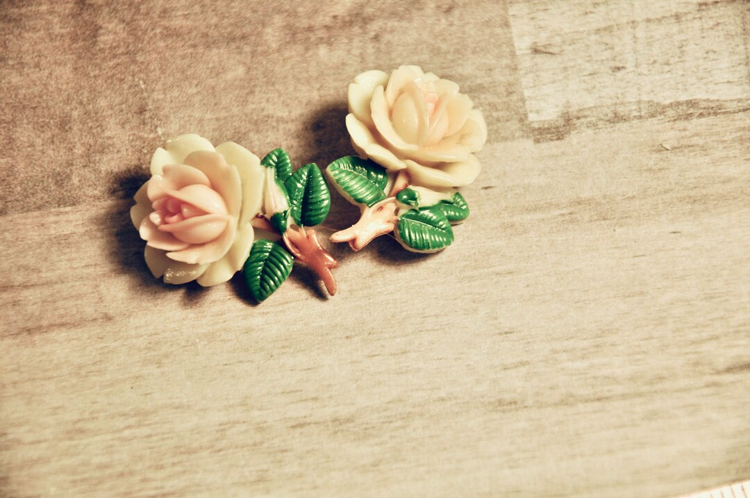 Art Deco Celluloid Rose Brooches - 1930s Hand Carved Set - Etsy