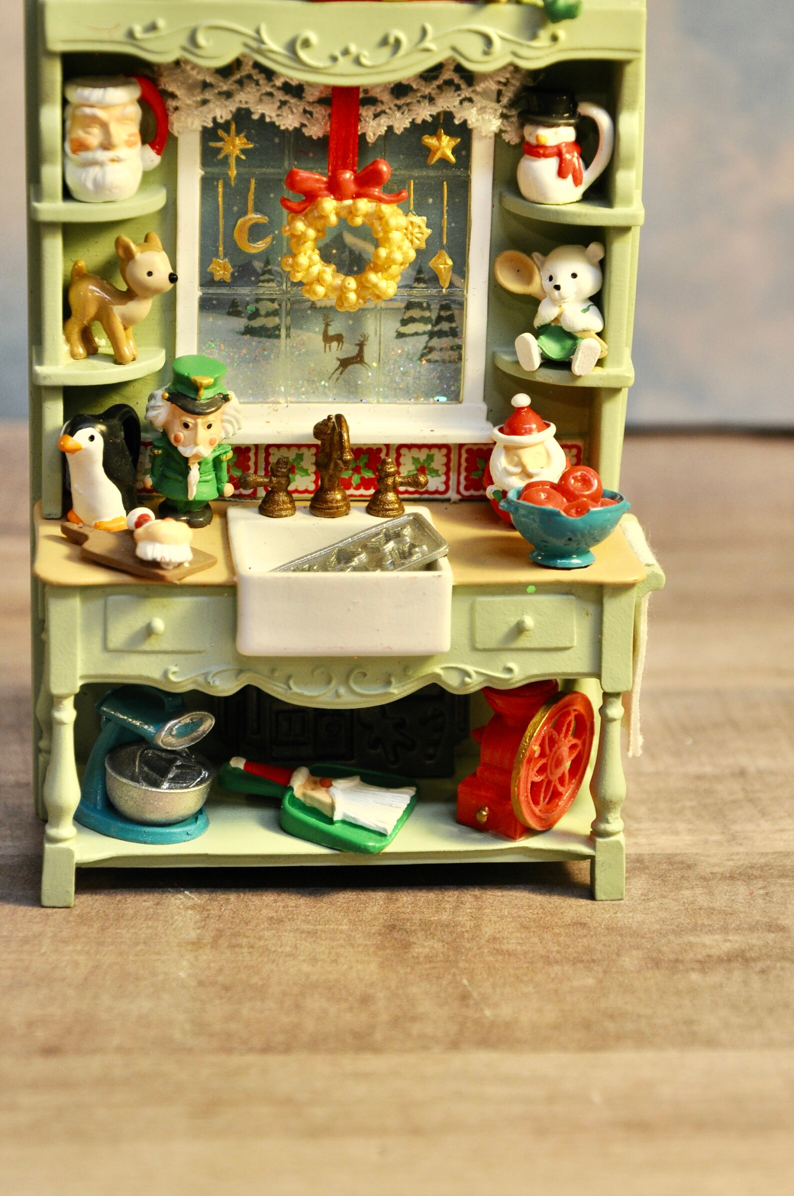 New Hallmark Mrs. Claus's Kitchen Sink Limited Edition - Etsy