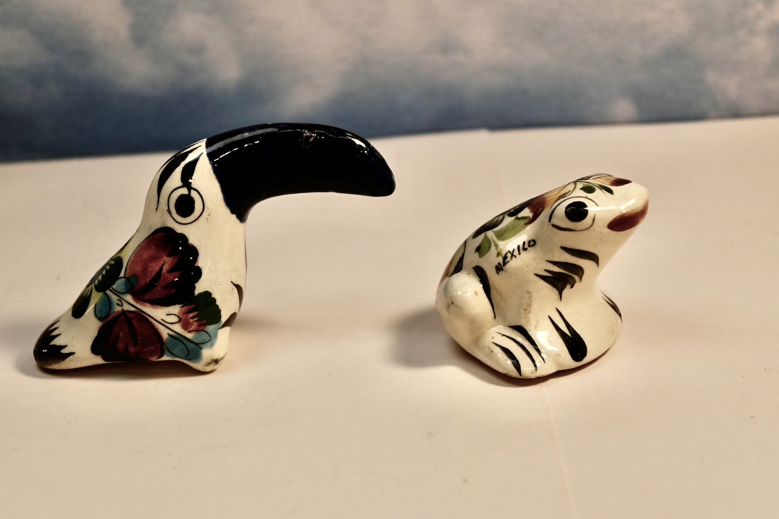 Vintage Tonala Pottery Set: Hand-painted Toucan and Frog Figurines - Etsy