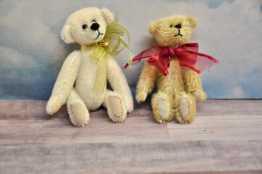 2 Artist Hand Made Miniature Teddy Bears Mohair Suede Paws Black Glass ...