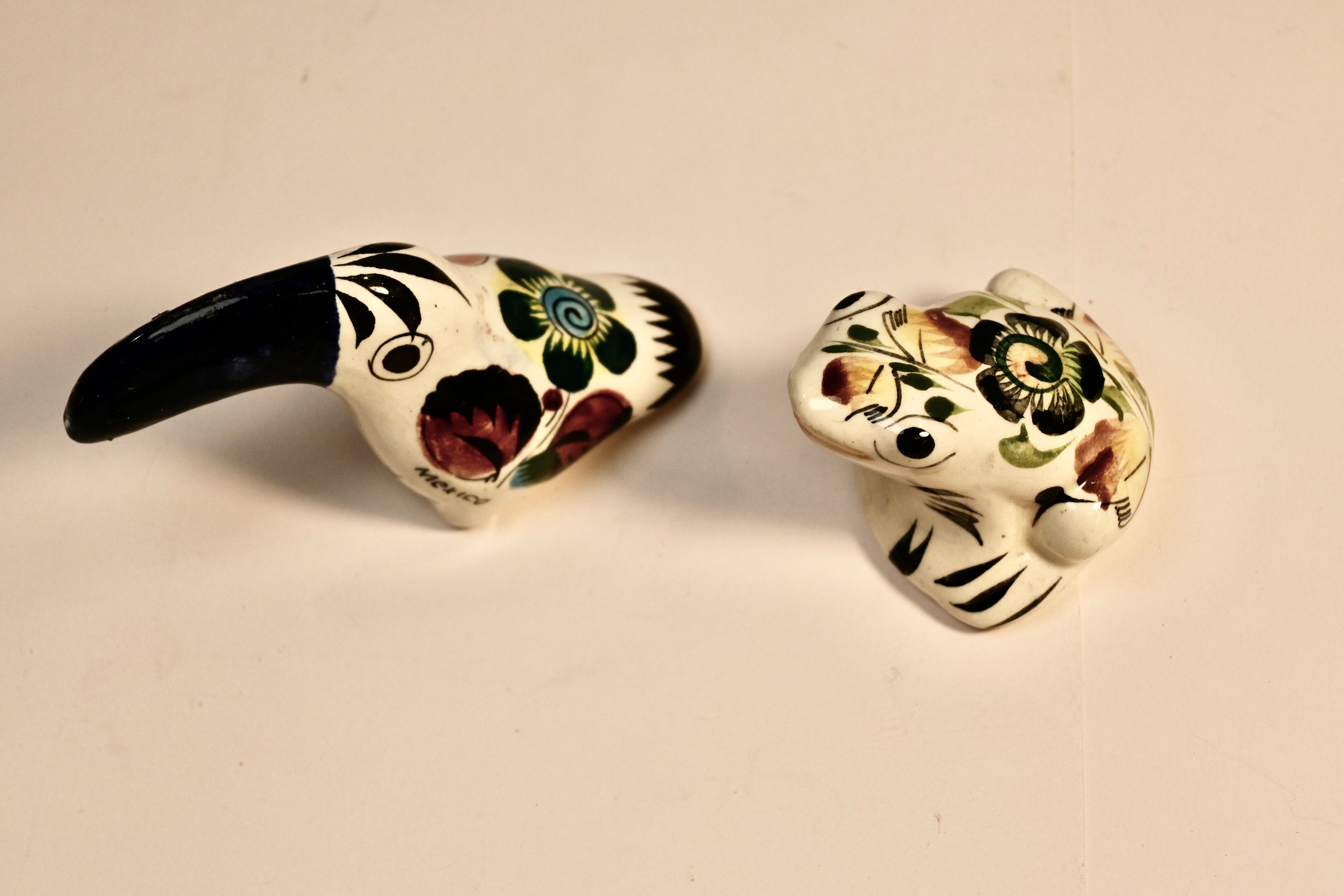 Vintage Tonala Pottery Set: Hand-painted Toucan and Frog Figurines - Etsy