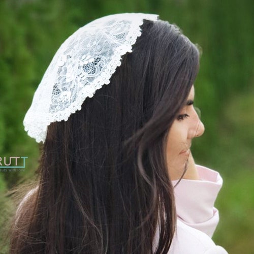 Elegant Lace Chapel Round Veil Cap Mantilla Girl Head Covering - Etsy