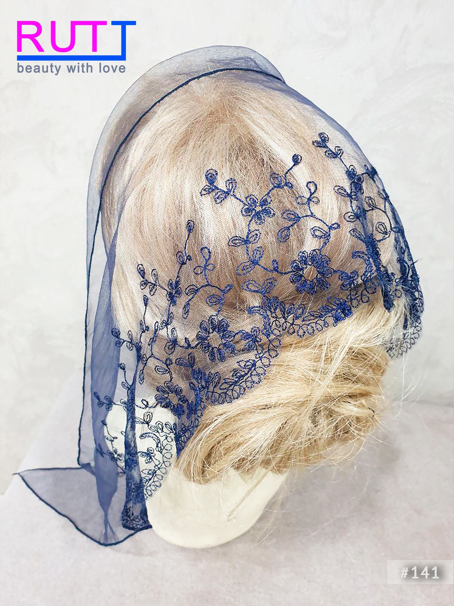 Dunkelblauer christlicher Kopftuch mit großer Stickerei Kirchenschal ...