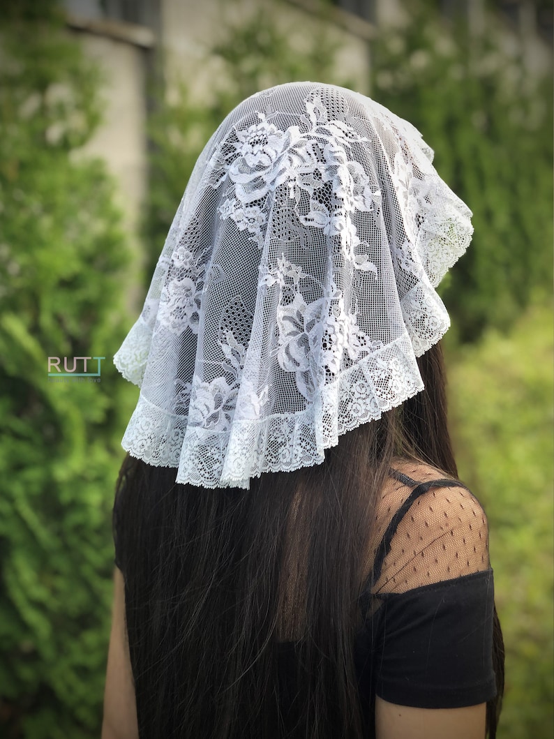 Princess Style Grey Chapel Round Veil Shantili Lace Mantila Headwrap ...