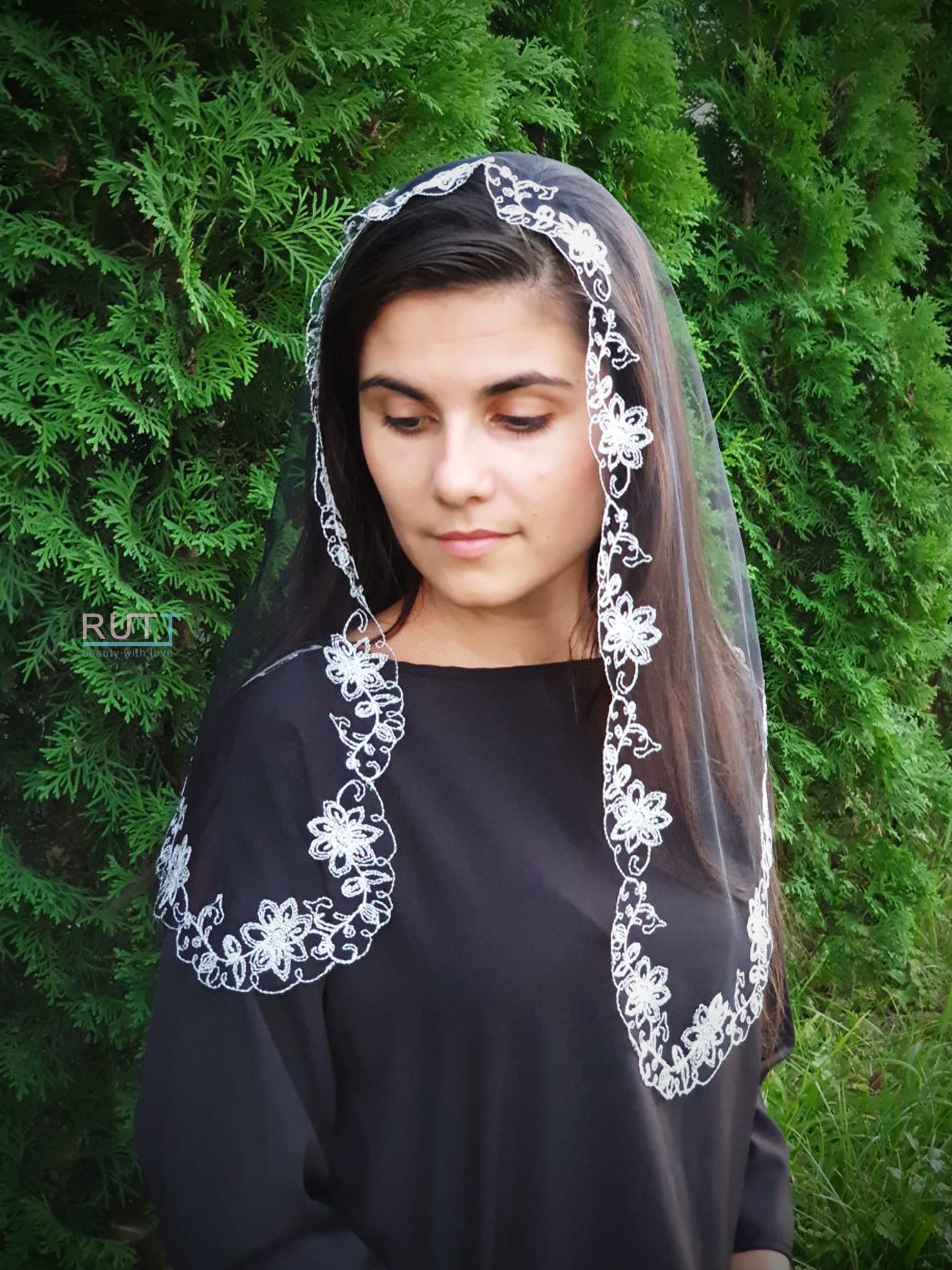 Traditional Catholic Black Mantilla With Silver Embroidery - Etsy