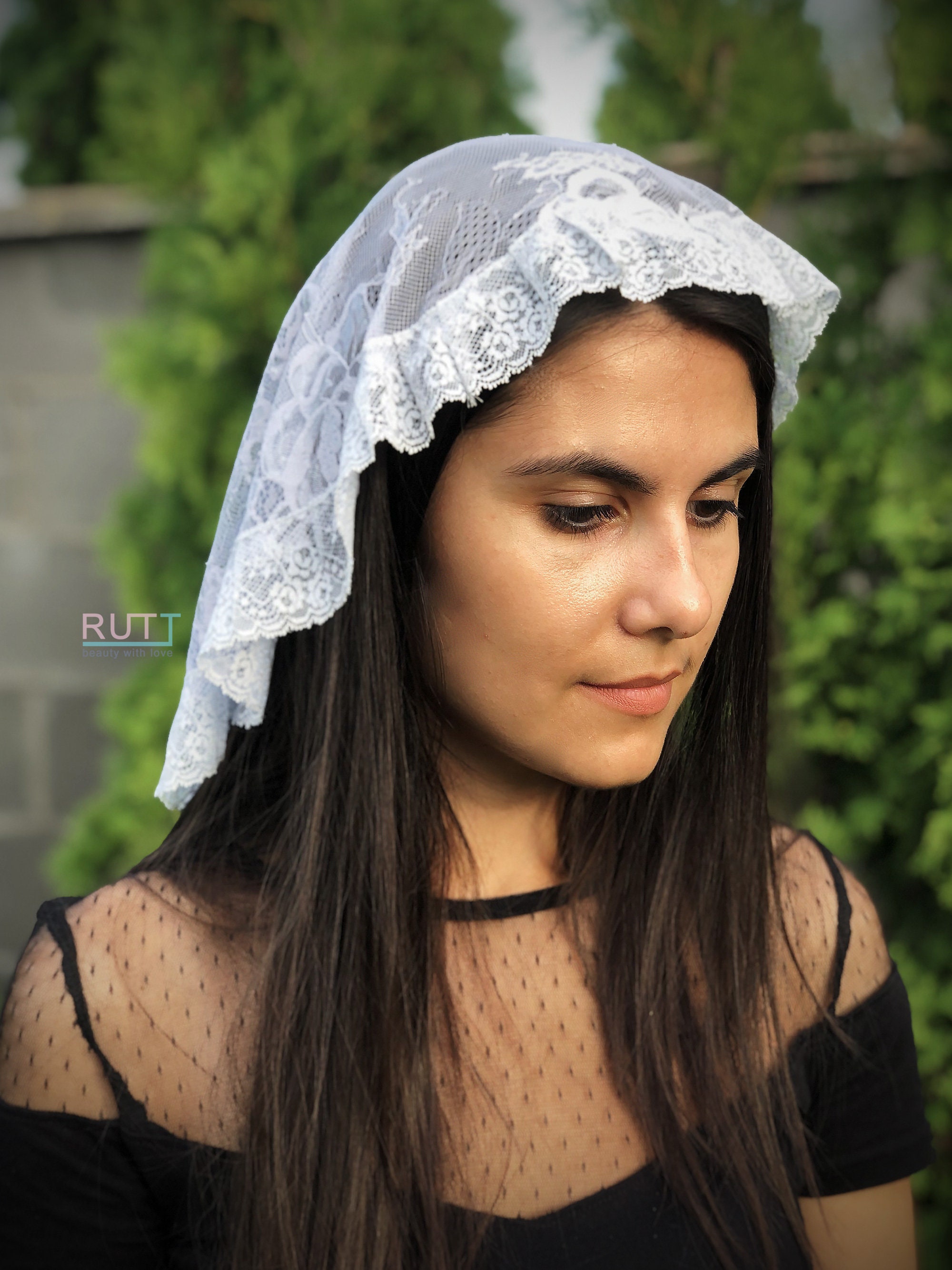 Princess Style Grey Chapel Round Veil Shantili Lace Mantila Headwrap ...