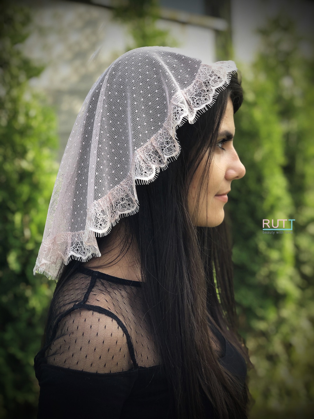 Blush Princess Style Chapel Round Veil Polka Dot Lace Mantilla Headwrap ...