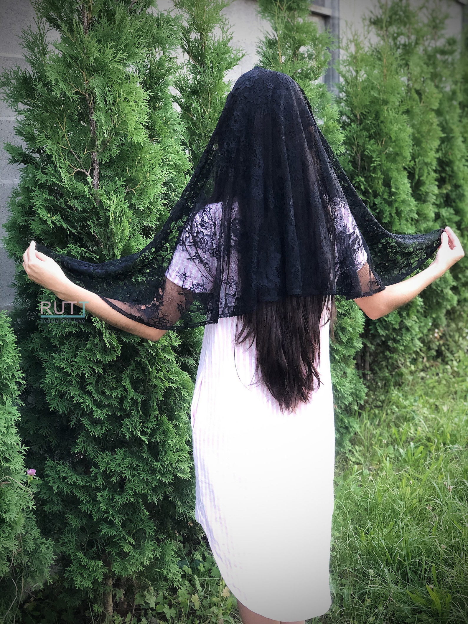 Black Spanish Chantilly Lace Mantilla Long Church Head - Etsy