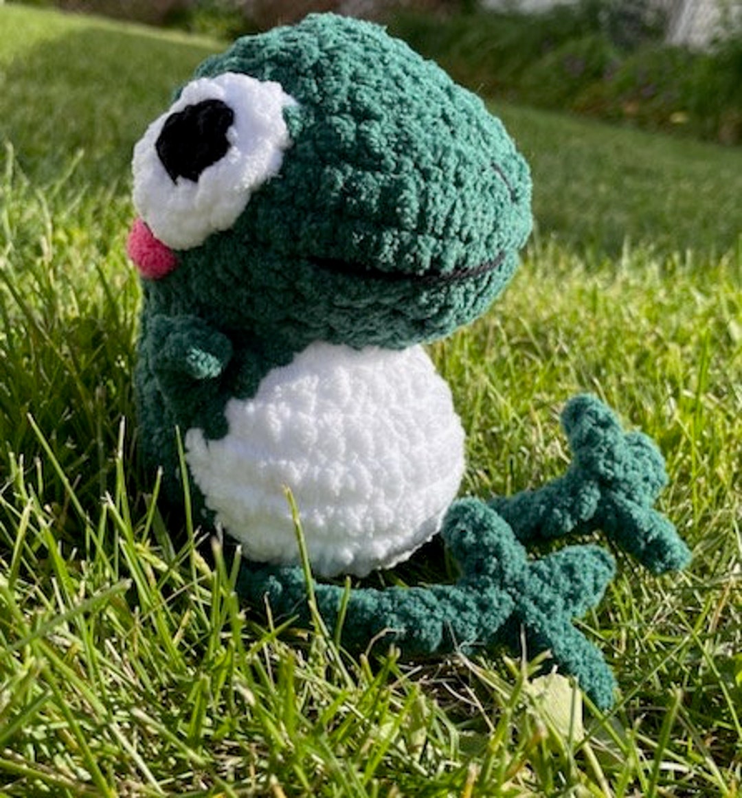 Bean the Frog Crochet Pattern - Etsy