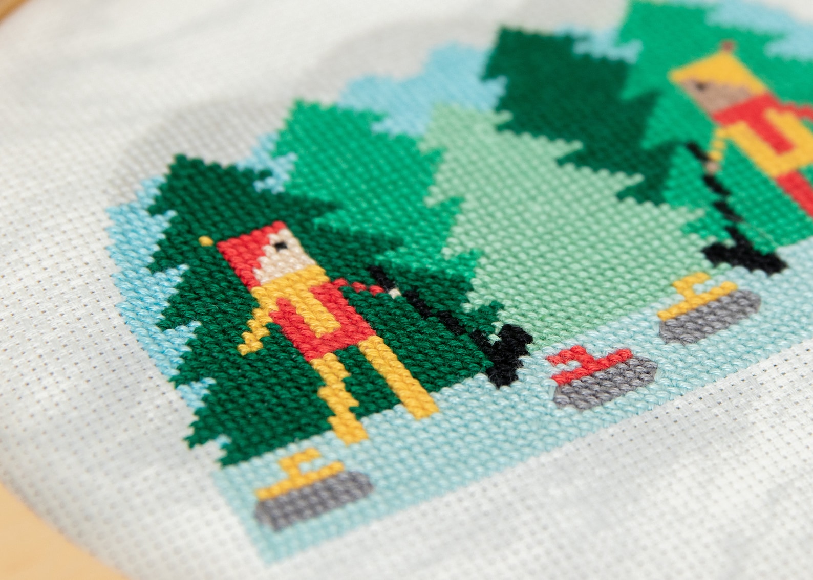 Winter Curling Scene - Modern Cross Stitch - Simple PDF Pattern ...