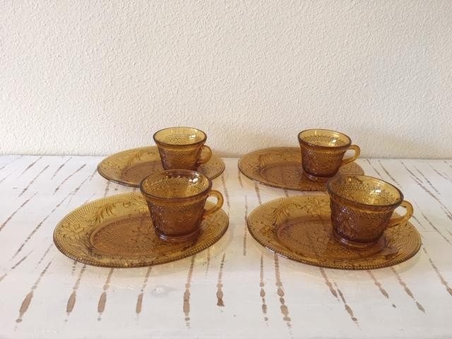 Four (4) Sets Sandwich Amber by Tiara Snack Plates and Footed Snack Cups