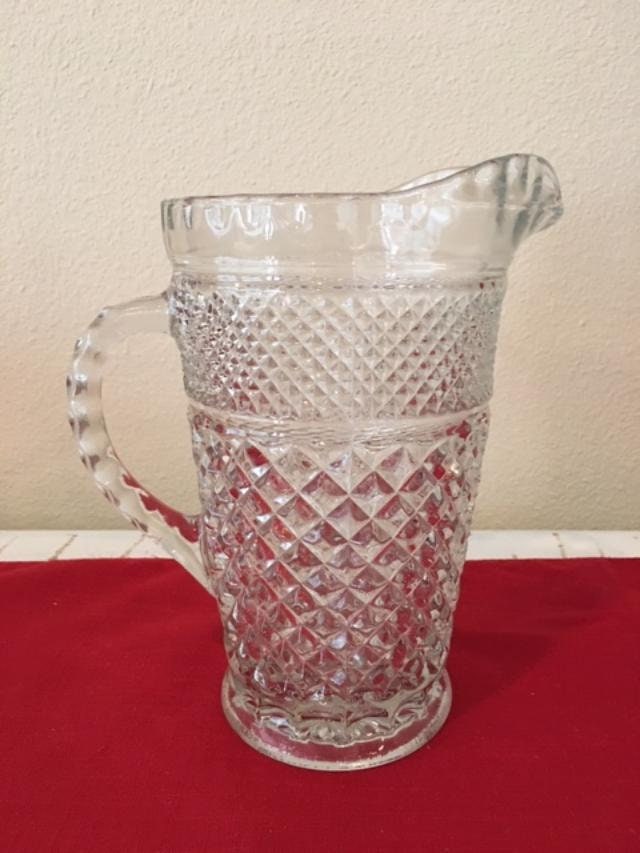 Vintage Anchor Hocking Wexford 2 Quart Glass Pitcher
