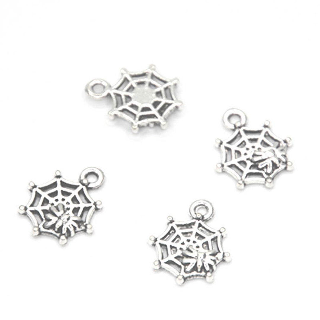 30 Silver Tone Spider Web Charms: Zinc Alloy Pendants (18x13mm) - Etsy