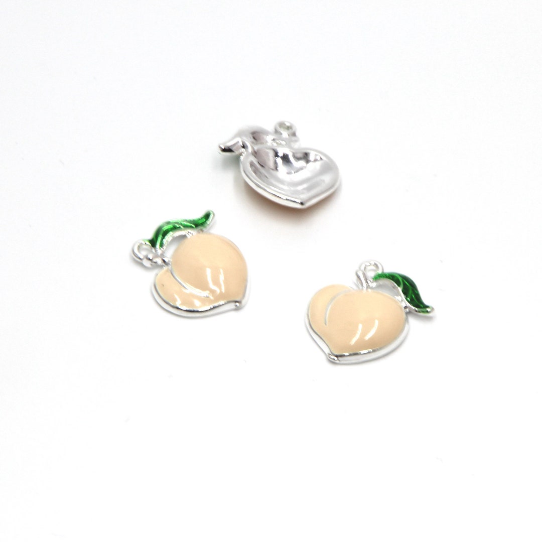 10pieces/lot Peach Charm Cream Cute Fruit Enamel Bright Silver Pendant ...