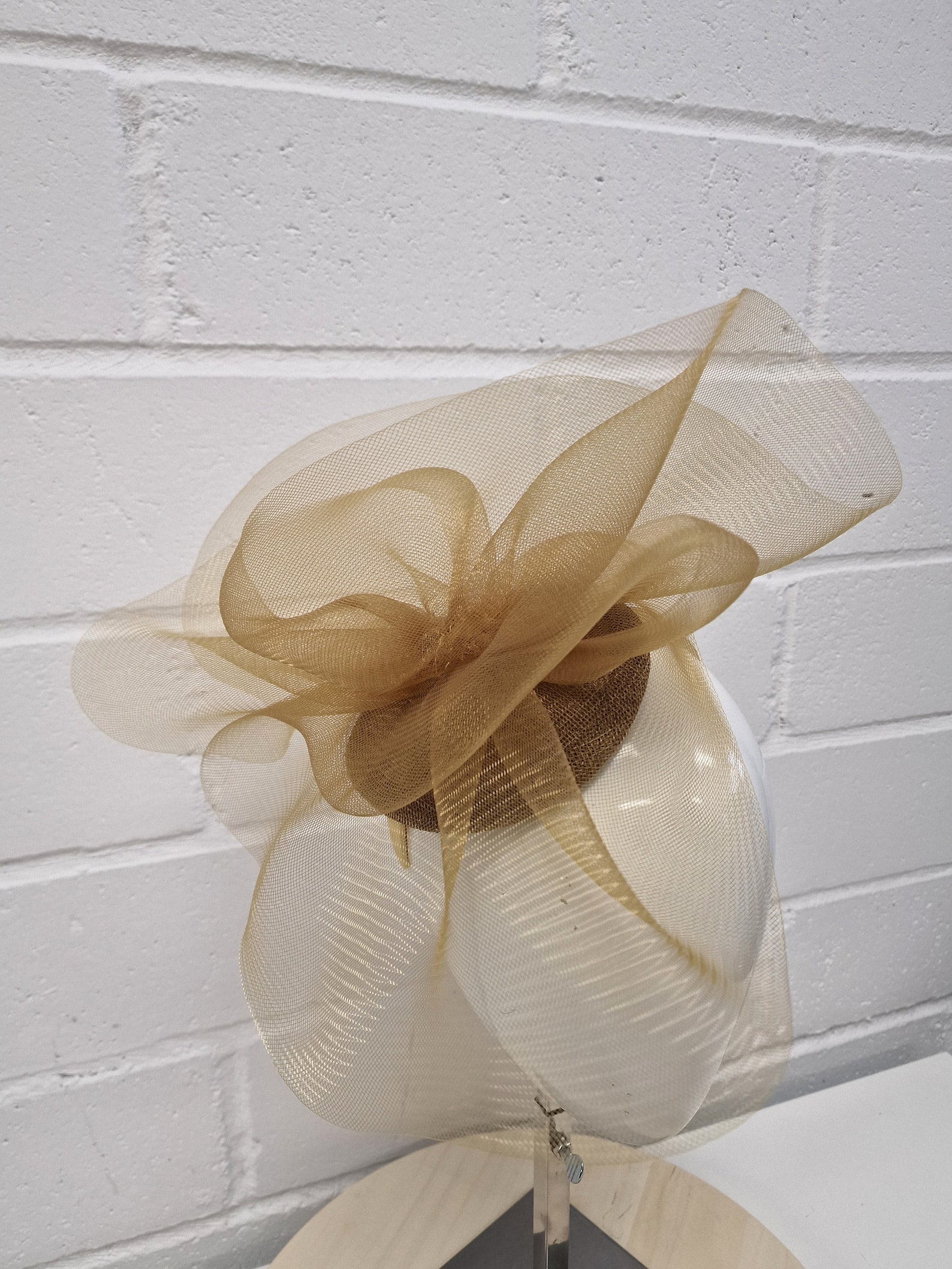 Goldie Ladies Handmade in the UK Gold Coloured Crinoline Fascinator ...
