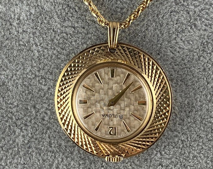 Vintage Bulova Pendant Watch 11/8 Inch in Diameter With Beautiful ...