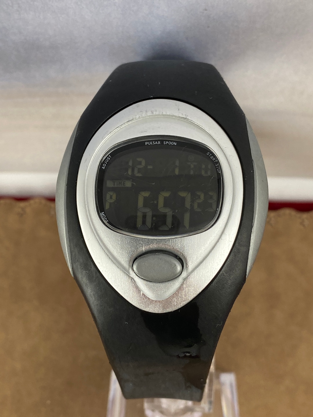 Vintage Pulsar Spoon Watch Black and Silver New Battery Runs Lights up ...