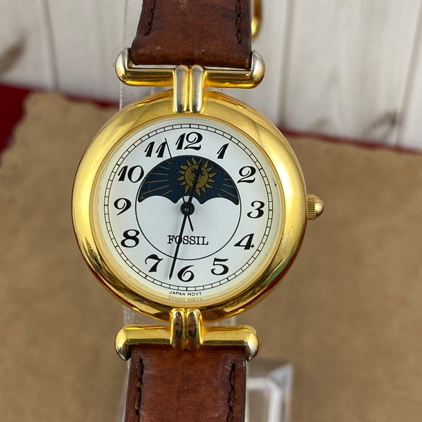 Fossil Vintage Watch - Etsy