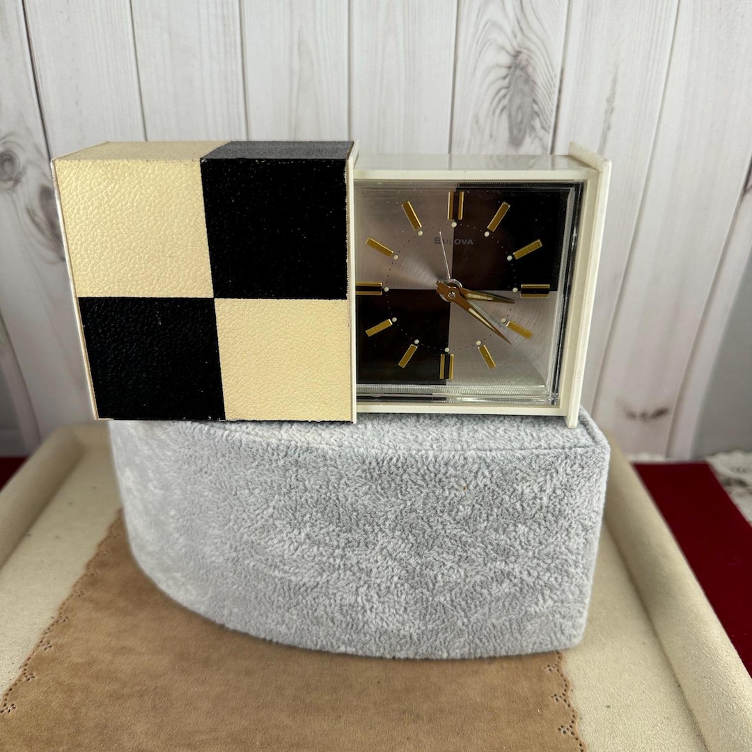 Vintage Black and White Checkered Bulova Mod Mid-century Travel Alarm ...