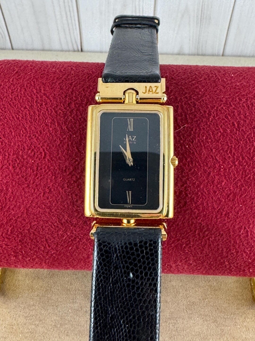 Vintage Jaz Paris Ladies Tank French Designer Watch This Watch is in ...